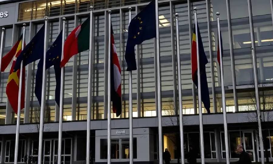 Google e Meta sotto indagine UE per pubblicità segreta rivolta ai ...